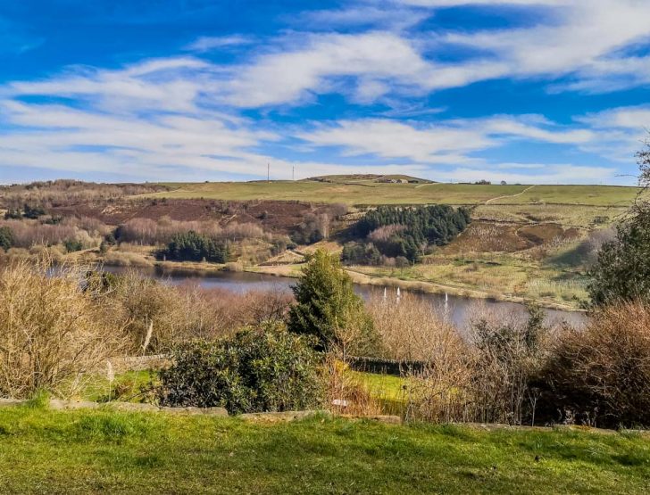 Scammonden Water, A Calming West Yorkshire Walk | BaldHiker