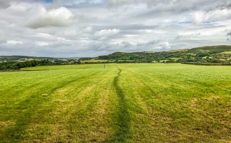 The Holme Valley Circular Walk - West Yorkshire | BaldHiker