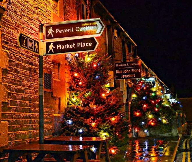 Castleton at Christmas, Family Memories | BaldHiker