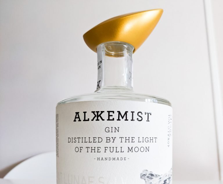 Alkkemist Gin - Distilled On The Full Moon | BaldHiker
