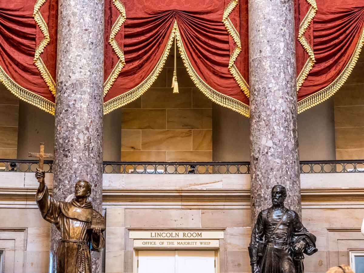 A Tour Of The United States Capitol Building | BaldHiker