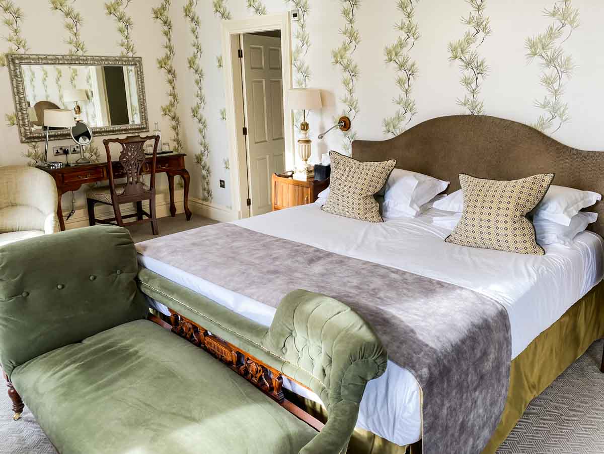 Storrs Hall: A Historic Gem on the Shore of Lake Windermere | BaldHiker