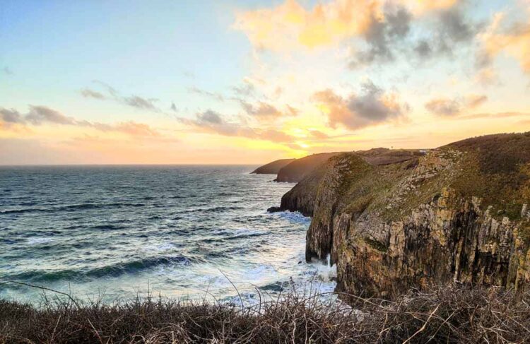 Westhills Coastal Cottage, Lydstep, Tenby | BaldHiker