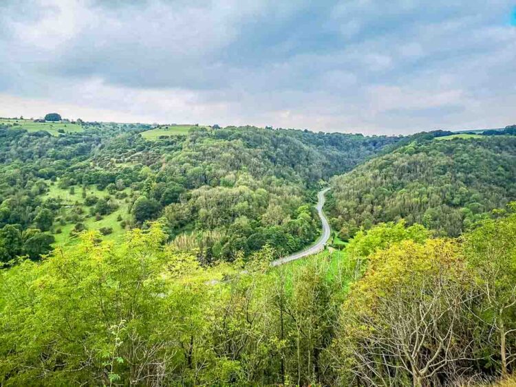 Monsal Head in the Derbyshire Peak District Walking and Scenic Views ...