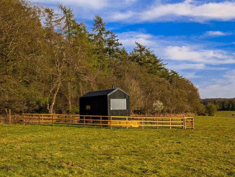 Shacks: A Luxury Off Grid Stay In The Staffordshire Countryside | BaldHiker