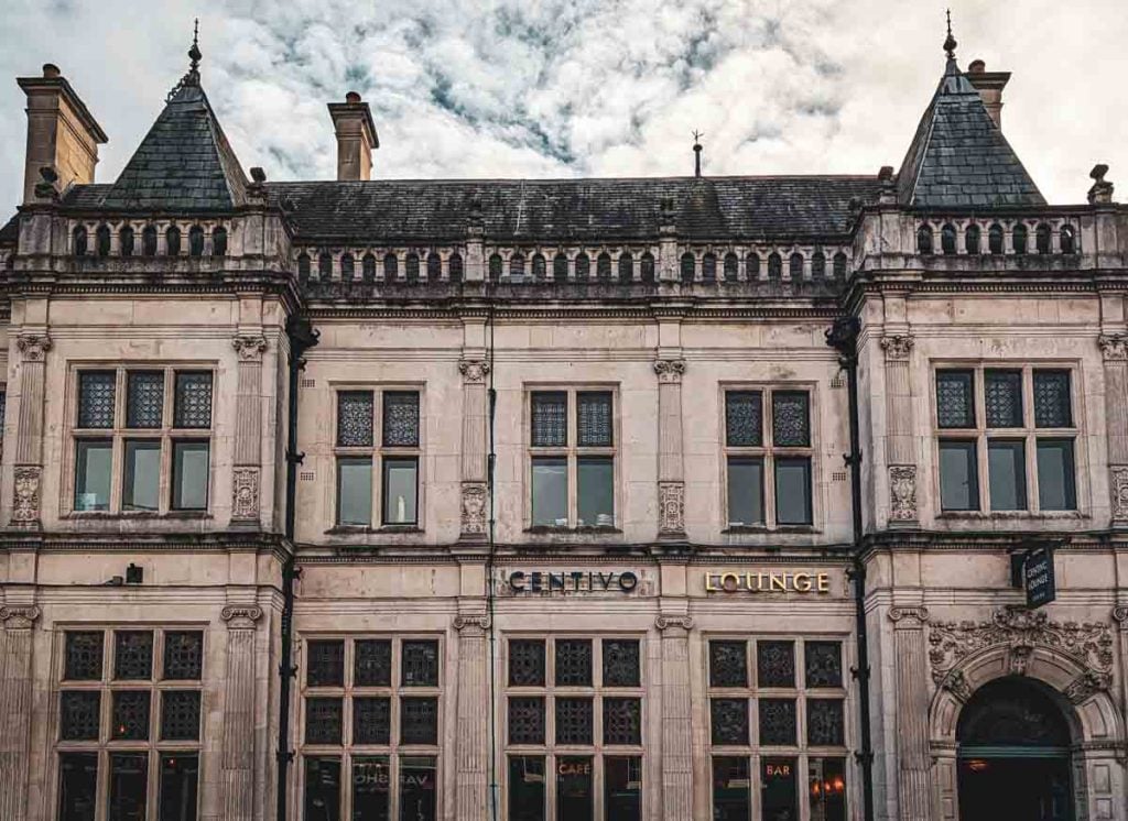Ashby de la Zouch: The Definitive Guide to History, Food & Walks ...