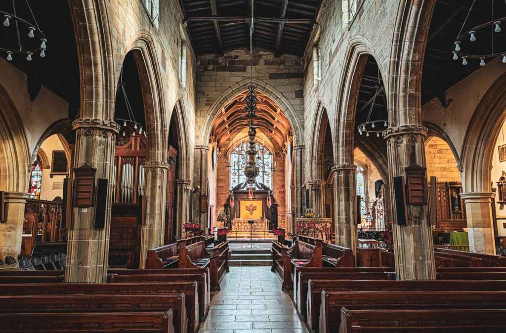 Ashby de la Zouch: The Definitive Guide to History, Food & Walks ...