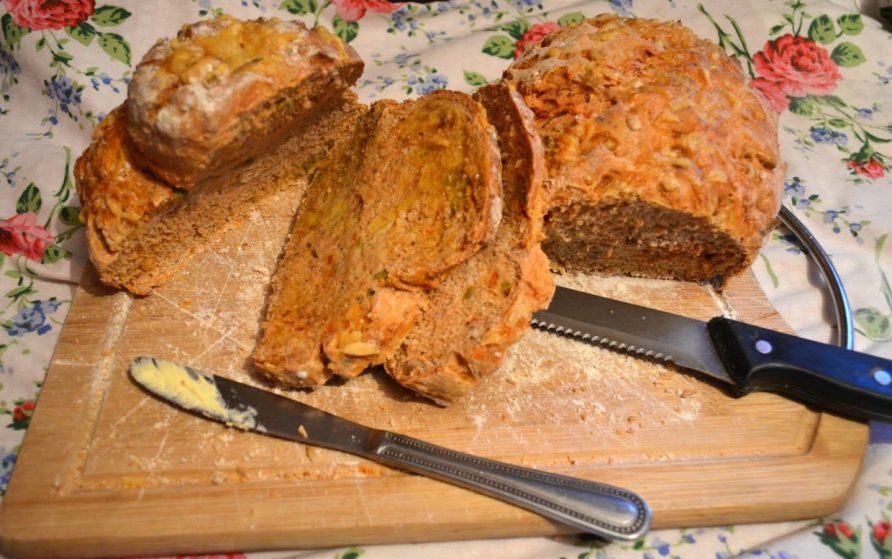 Easy Home Baked Olive and Tomato Specialty Bread | BaldHiker