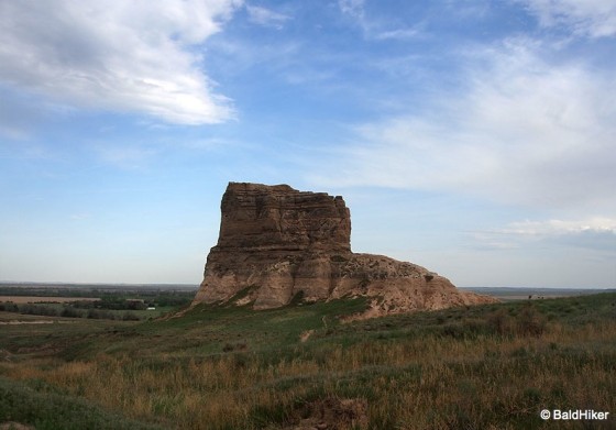 Courthouse & Jail Rocks, NE: An Oregon Trail Landmark Guide | BaldHiker
