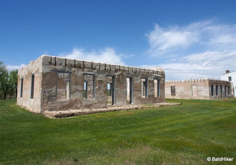 Echoes on the Plains: Retracing the Oregon Trail at Fort Laramie ...