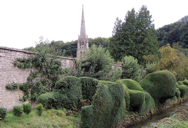 Wiltshire: traditional village charm of Teffont | BaldHiker