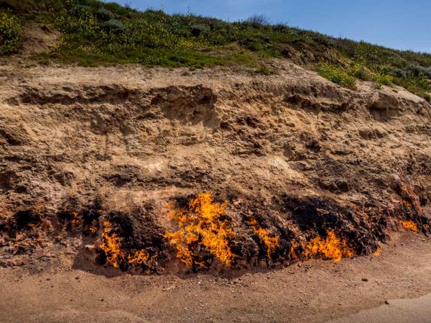 Yanar Dag, The Burning Mountain of Azerbaijan | BaldHiker